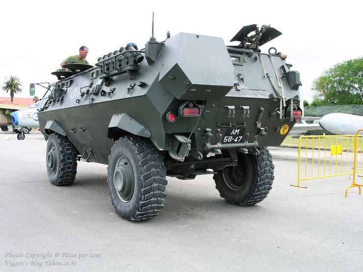 포르투갈육군이 소량을 운용중인 Condor 4X4 APC : 네이버 블로그