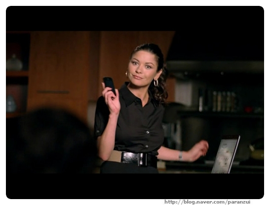 [해외CF] 캐서린제타존스 - T-Mobile 소년편 / 30s. 2009 : 네이버 블로그
