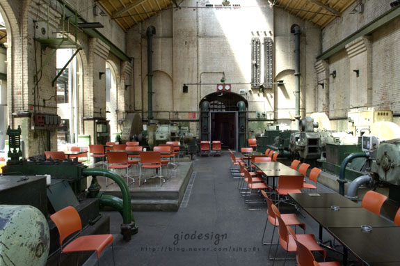 런던의 레스토랑 Wapping Hydraulic Power Station : 네이버 블로그