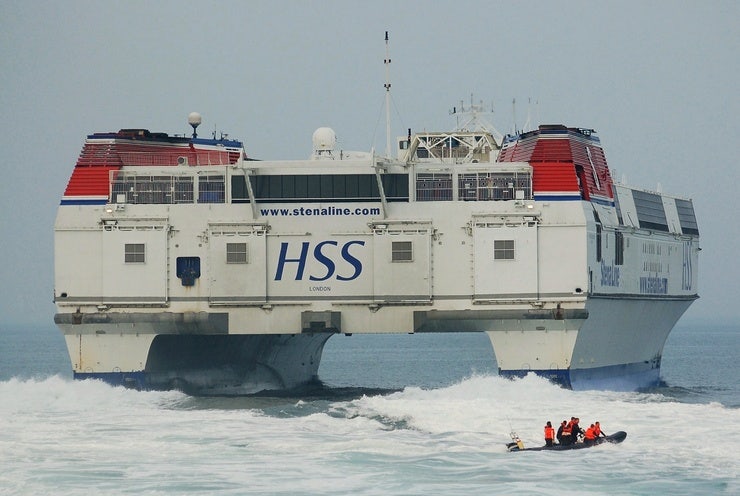 1만톤급 Stena Explorer호의 웅장함... : 네이버 블로그