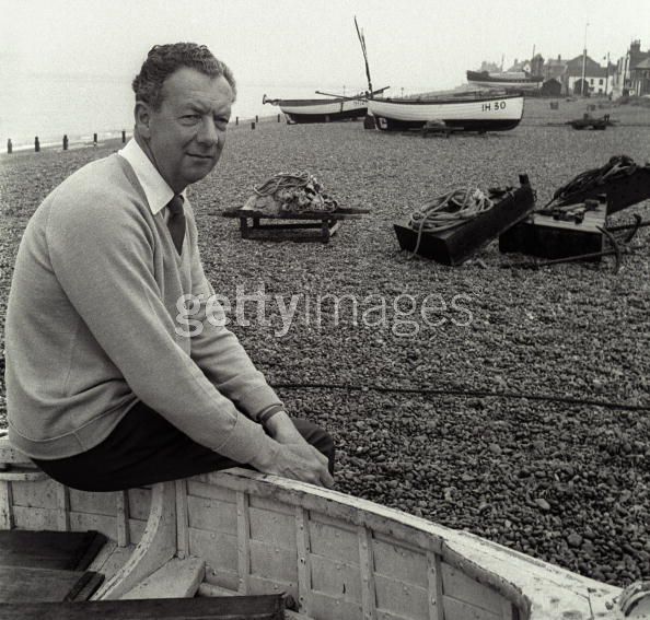 Cantus in memory of Benjamin Britten : 네이버 블로그