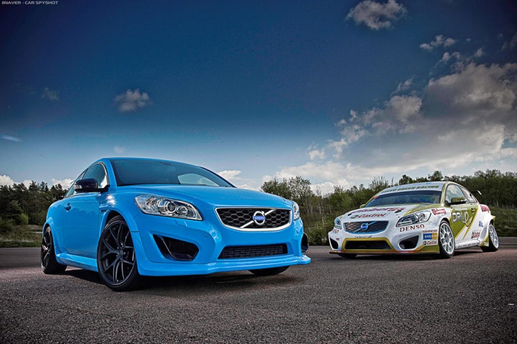 입맛만 다셔야하는 405마력 핫해치 - 2010 Volvo C30 Polestar PCP : 네이버 블로그