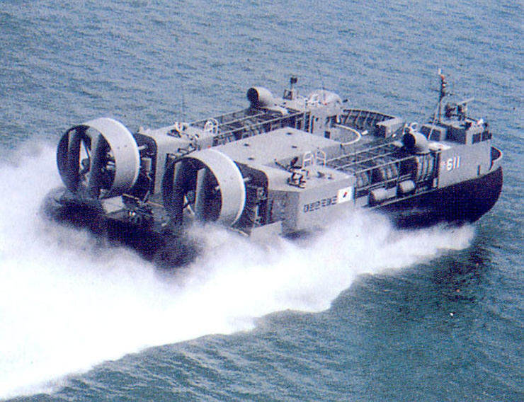 상륙전력②] 고속상륙정, 'LSF-II 솔개' - 추가건조하여 '서해5도'에 집중배치할 필요... : 네이버 블로그