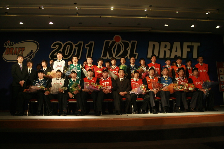 [2011 KBL드래프트] 고려대 유성호 등 4명 프로 진출... 취업률 66.7% : 네이버 블로그