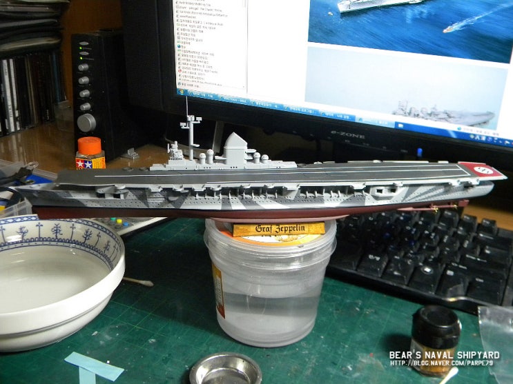 1:700 Aircraft carrier DKM Graf Zeppelin Revell 社 #1 : 네이버 블로그