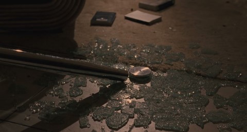 44인치 가슴 (44 Inch Chest, 2009) : 네이버 블로그