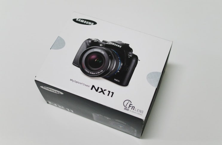 [삼성NX11] 미러리스 카메라 NX11 개봉기 : DSLR의 APS-C 센서와 뛰어난 화질 그리소 컴팩트함을 겸비한 카메라 ...