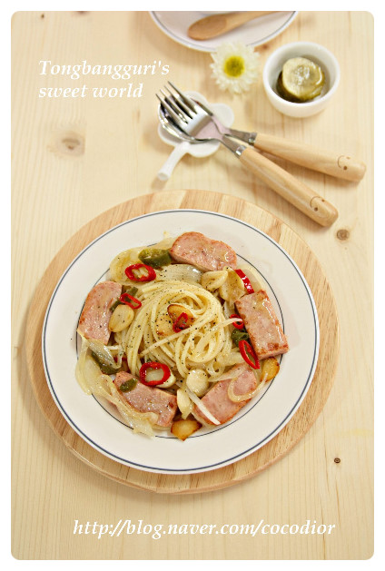 간단한 스파게티~초보자도 뚝딱 ! 맛있는 햄 양파 마늘스파게티~스파게티요리,브런치만들기 : 네이버 블로그