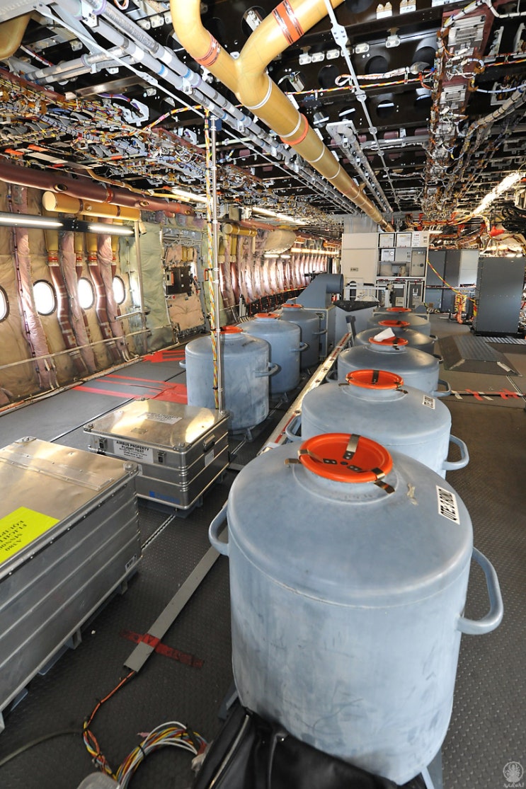 에어버스(AIRBUS)A380 구경하기2-내부! : 네이버 블로그