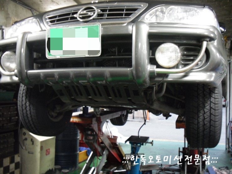 무쏘신형 Btra 비티알 오토미션수리작업 무쏘 동변속기교환 고장현상 50킬로이상 달리다가 신호등에 정지시 알피엠이 많이