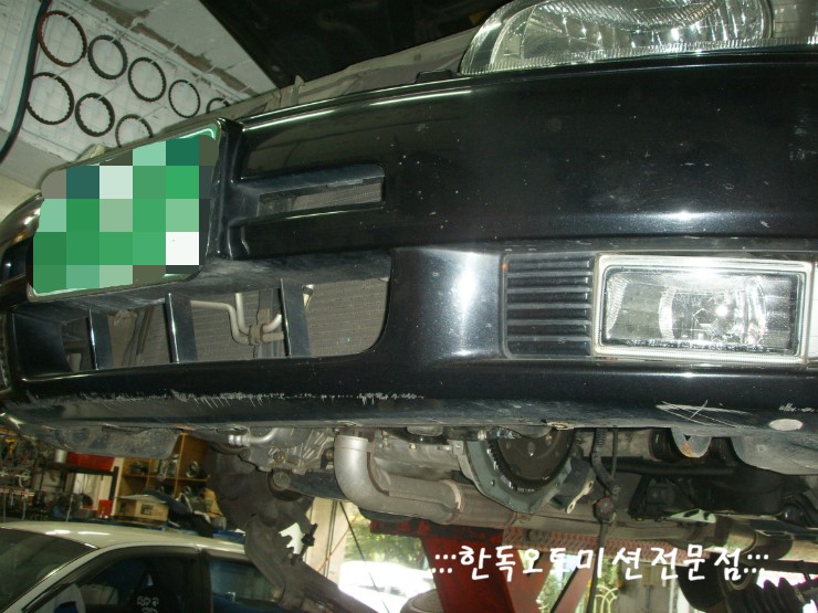 삼성 Sm5 Sm520 오토미션 수리 Sm5 자동변속기 교환작업차량 입니다 오토미션고장현상은 후진변속시 슬립 변속이 30
