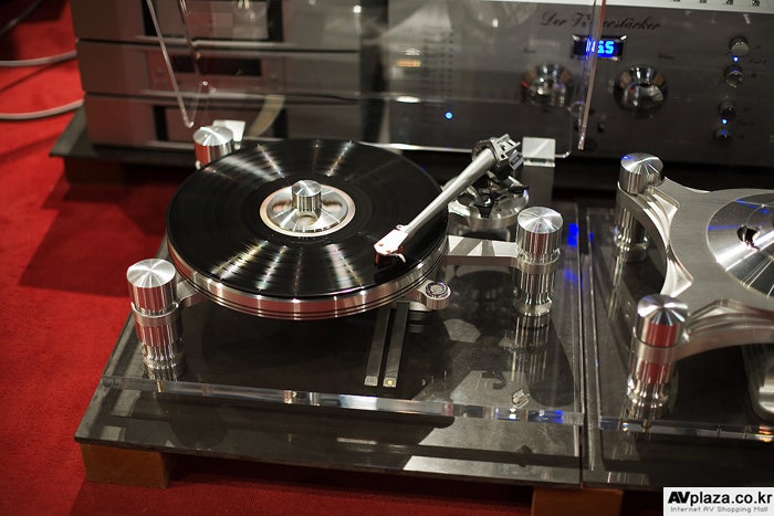 ORACLE AUDIO(오라클오디오) DELPHI MKV LP플레이어, 턴테이블, 오디오전문점 : 네이버 블로그