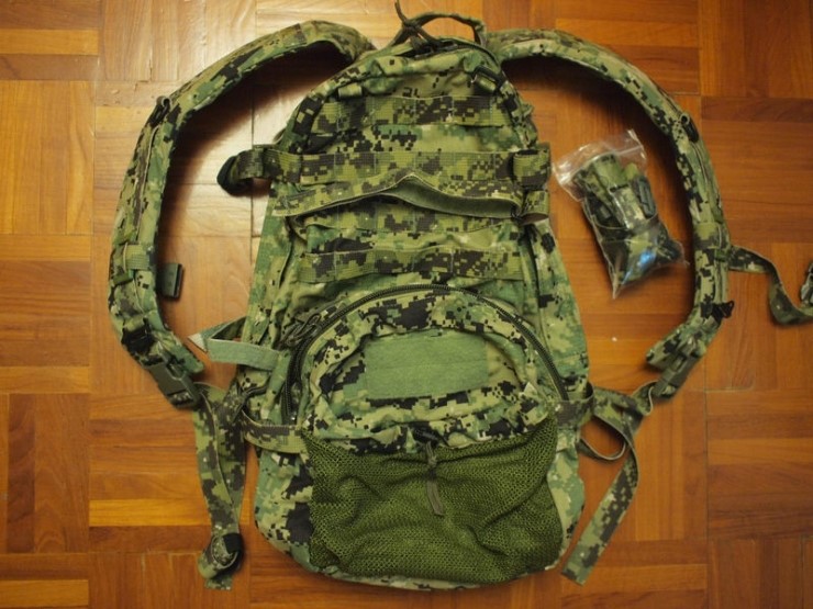 London Bridge Trading LBT-2595G AOR2 Jumpable Backpack SEAL DEVGRU ...