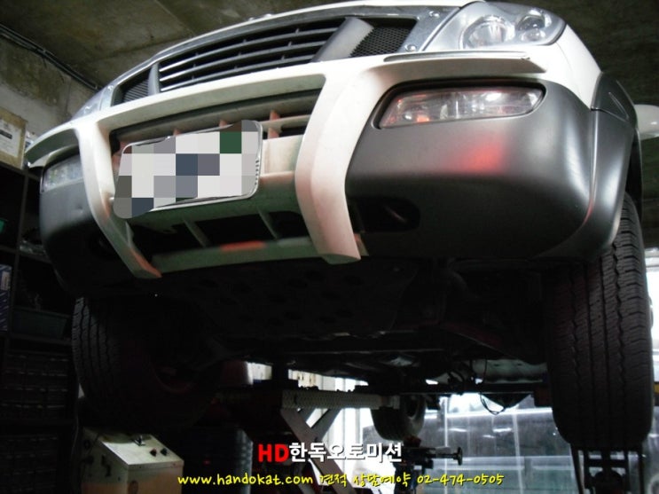 Rexton 렉스턴 오토미션 수리 작업차량 입니다 렉스턴 오토미션 고장현상은 후진변속시 슬립하며 안나갑니다 전진은 됩니다