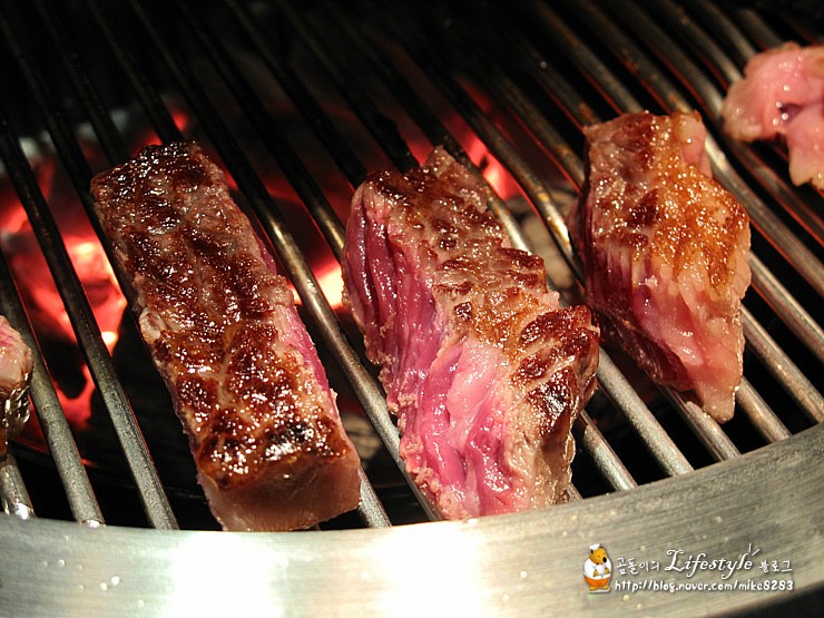 강남구맛집논현동맛집 두껍고 마블링이 좋은 등심과 양념등심을 먹을수 있는 투뿔등심 2호점 네이버 블로그