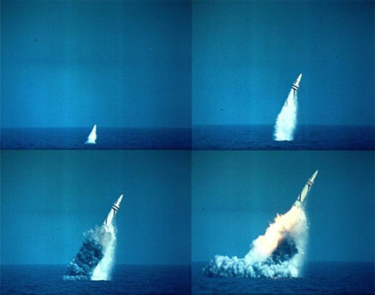 SLBM (Submarine-launched ballistic missile) : 네이버 블로그