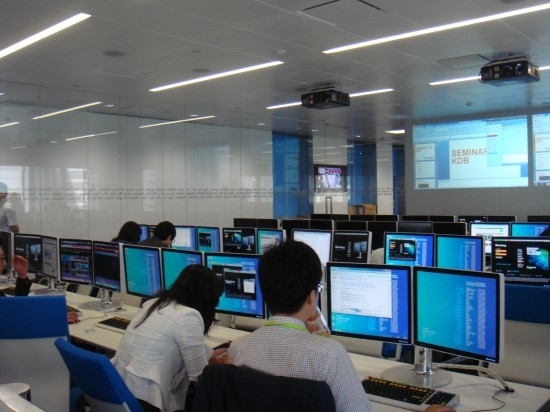 홍콩의 전망대 3 : 블룸버그 홍콩(Bloomberg Hong Kong)_블룸버그 아시아 지역본부 : 네이버 블로그