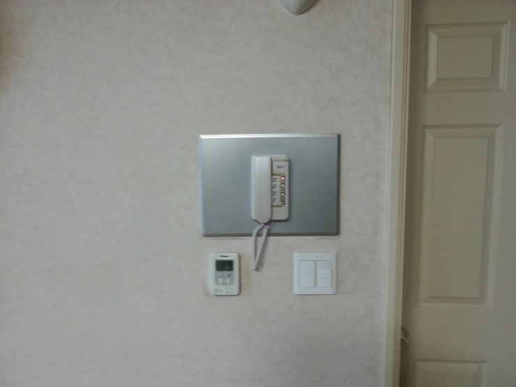 삼성 인터폰 SHT-1000NB 설치사진 : 네이버 블로그