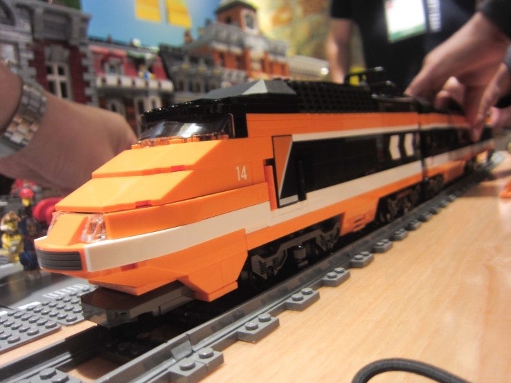 [레고 10233] 2013 신제품 10233 Hoizon Express 소개 : 네이버 블로그