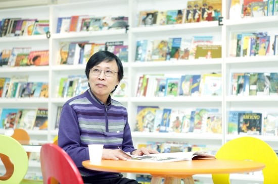 평촌안양산본군포의왕과천영어도서관영어책 읽기박승원이그잼포유북몽키스다독 영어도서관 북몽키스 무료개방 29일