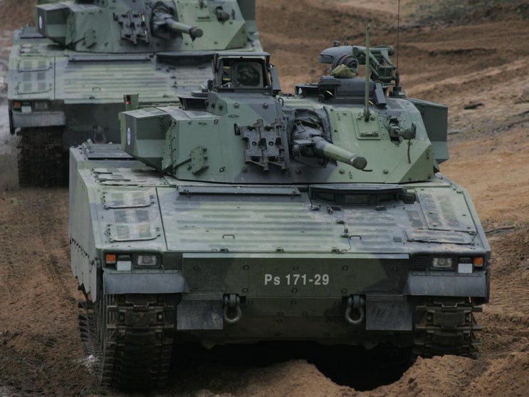 CV-90(Combat Vehicle-90 보병전투장갑차):Sweden : 네이버 블로그