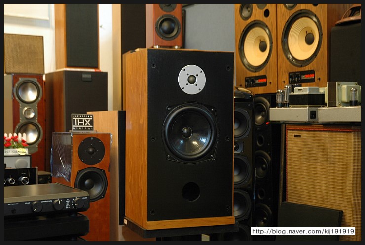 모니터오디오(Monitor Audio )사의 MA4 II 2Way 스피커 : 네이버 블로그