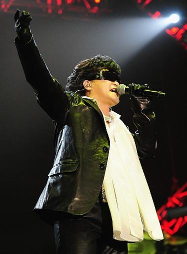 Toshi 스폰서는 정신 이상자가 틀림 없다 : 네이버 블로그