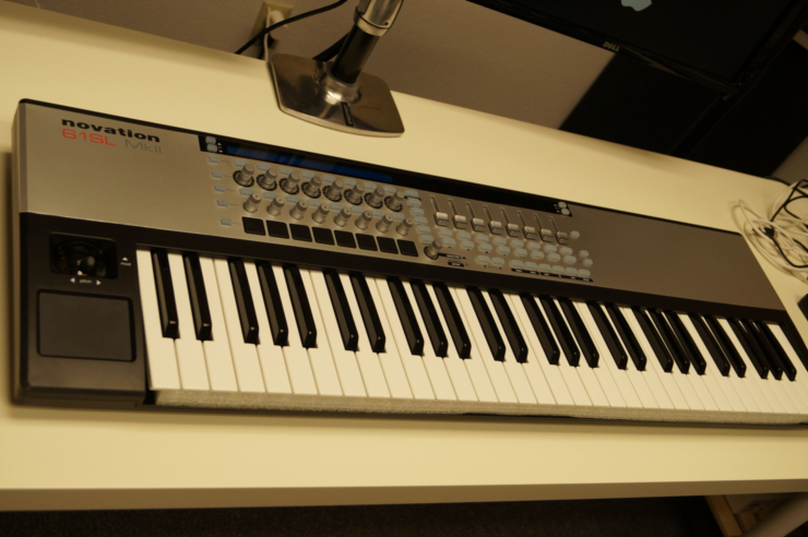 미디 컨트롤러 - Novation 61 SL MkII USB Midi Controller Keyboard - 개봉! : 네이버 블로그