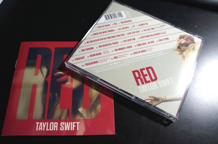 Taylor Swift (테일러) "RED" Deluxe Album : 네이버 블로그