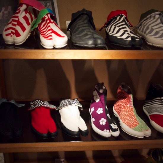 'TABI SHOES' 일본의 전통신발 타비슈즈, 패션을 입다! : 네이버 블로그