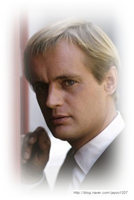 NCIS 네 번째 인물 ☞ Dr. Donald Mallard (덕키)-David McCallum (데이비드 맥컬럼 - David ...