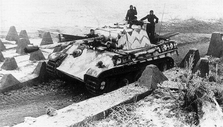 지그프리드 선의 콘크리트 탱크 바리케이트 용의 이빨 [WW2 German West Wall Siegfried Line ...