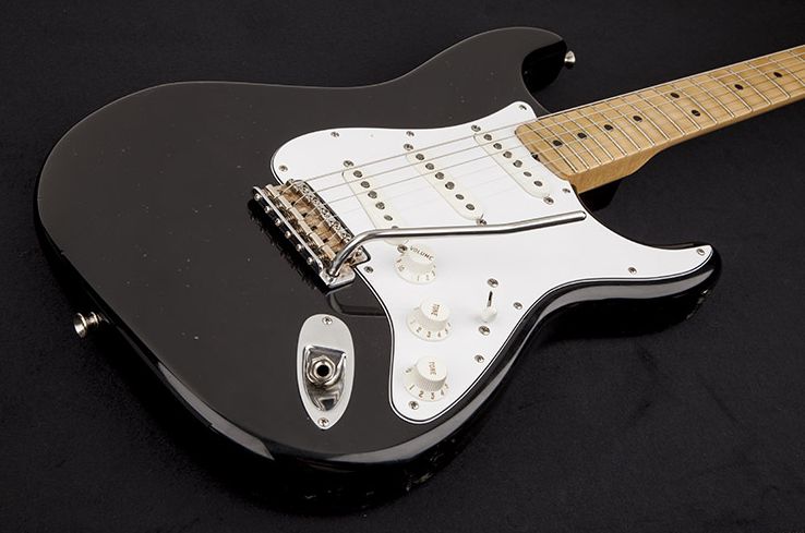 [Guitar News Daily] 40 Years After 'Smoke on the Wanter,' Fender Custom ...