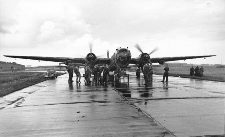 화재가 빈발했던 하인켈 He 177 그리이프 폭격기[WW2 German Luftwaffe long-range He 177 ...