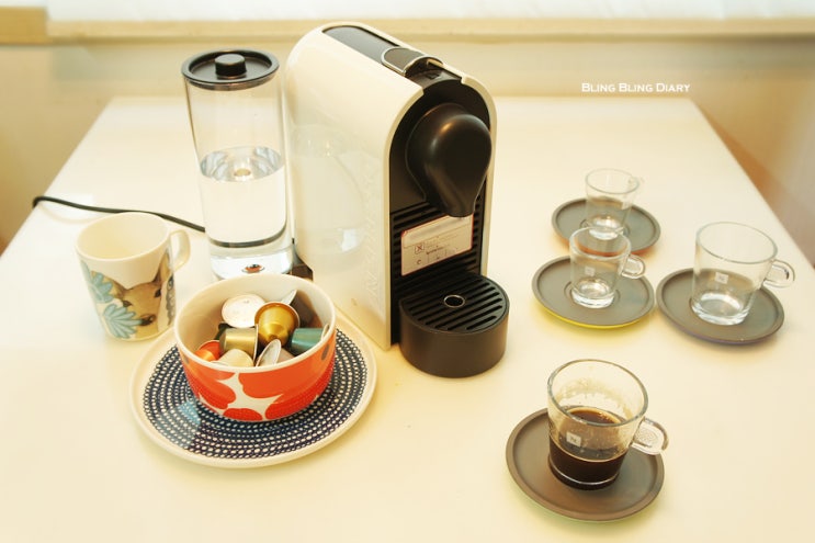 NESPRESSO U : 네스프레소 커피머신 U C50 퓨어크림 개봉기 : 네이버 블로그