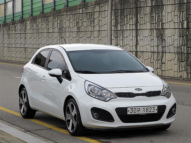 수원중고차 믿음카좋은차구하기 기아 올 뉴 프라이드 5dr 16gdi 프레스티지 201212월식 1730km