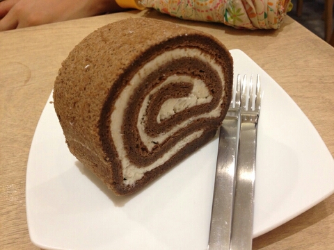 [경리단길맛집] 쌀가루로 만든 롤케익 전문점 '40192 roll(Dal Roll)' : 네이버 블로그