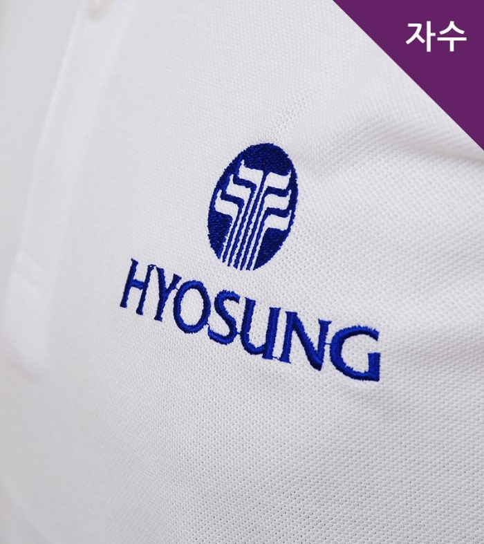 깨끗한 화이트컬러에 반팔30수카라티셔츠에 고급스런 자수로 단체유니폼제작 Pk카라티자수단체티자수카라티회사유니폼자수카라티셔츠