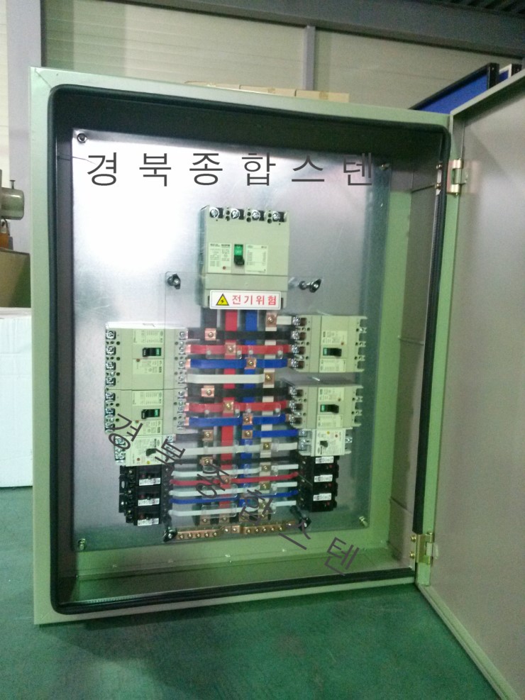 전기판넬 스텐박스 콘트롤박스 컨트롤박스 철박스 풀박스 매입함 스텐카바 점검구 분전반 철함 케비넷박스 데스크판넬 분전함 방수함 스텐판넬 철판넬 계량기박스 계량기함 노출형