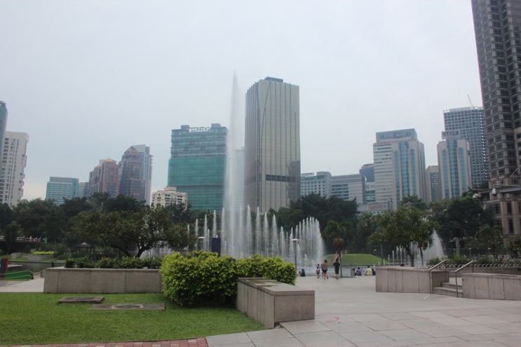 [말레이시아 여행/쿠알라 룸프르 여행] SURIA KLCC Science Discovery Centre (과학전시관) : 네이버 블로그