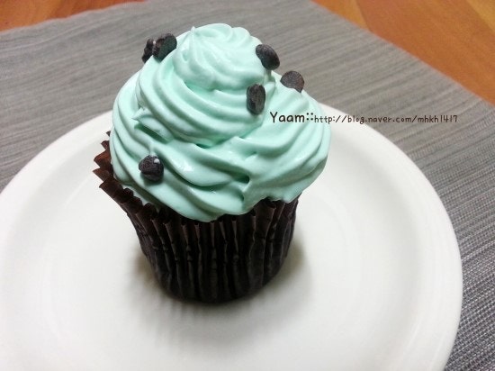 민트초코컵케이크::민트초코컵케이크 만들기/민트초코컵케이크 만드는법 : 네이버 블로그