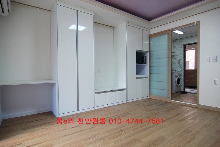천안원룸 두정동원룸 두정동 경마장사거리아크로텔인근 방크게나오고 햇빛잘들며 수납잘되어 있는 신축풀옵션원룸 보증금조절가능