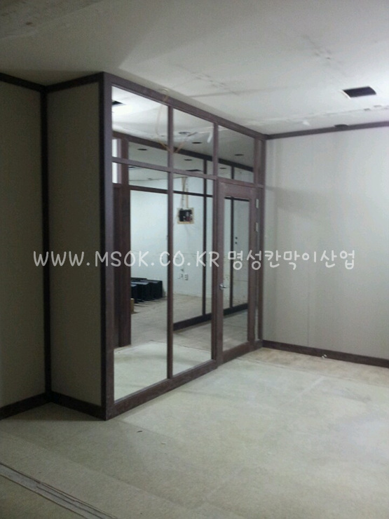 [명성칸막이] 래핑칸막이 래핑유리칸막이 경량칸막이 사무실칸막이 시공공사 포스팅입니다. : 네이버 블로그