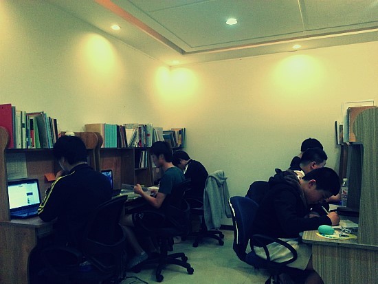 YKP유학원 스터디룸을 공개 하겠습니다. : 네이버 블로그
