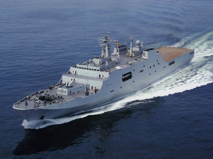 Type 071 Yuzhao Class LPD( 071식 유자오급 상륙함 ) : China : 네이버 블로그