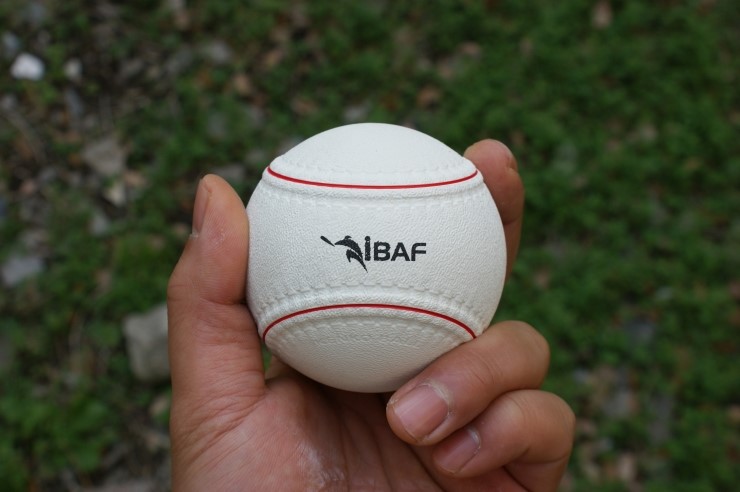 국제야구연맹(IBAF)연식 야구 공인구(겐코볼 연식구) : 네이버 블로그