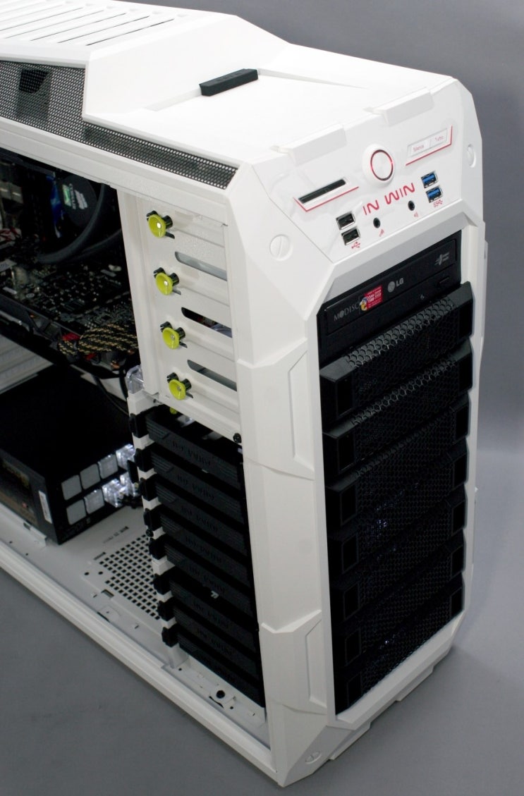 케이스 인윈 IN WIN GR ONE USB 3.0 화이트 (빅타워) : 네이버 블로그