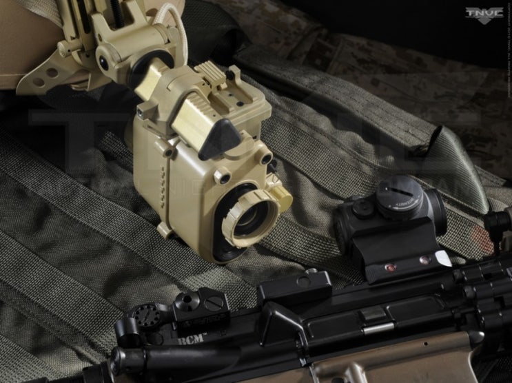 AN/PSQ-20 ENVG (Enhanced Night Vision Goggle) : 네이버 블로그