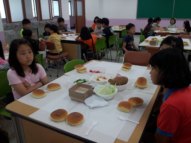 방문 샌드위치햄버거뉴욕버거만들기체험학교단체찾아가는 베이킹수업단체체험대구방문체험현장체험초등학교체험중학생체험