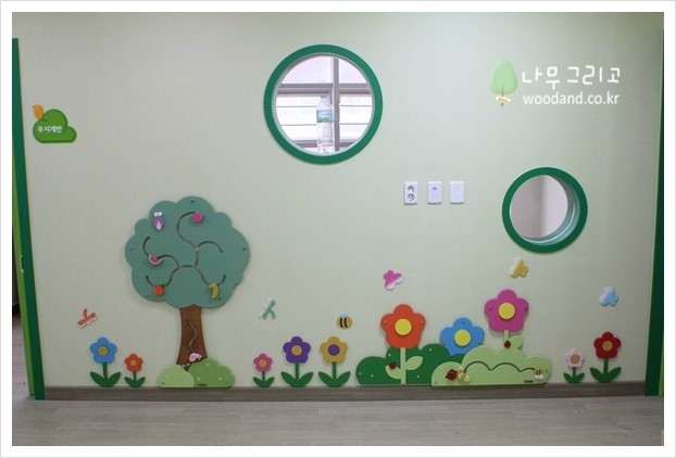 서울구민회관어린이집벽장식감각조작놀이교구세트어린이집감각교구조작놀이자작감각교구원목교구어린이집벽장식벽면환경구성예쁜어린이집
